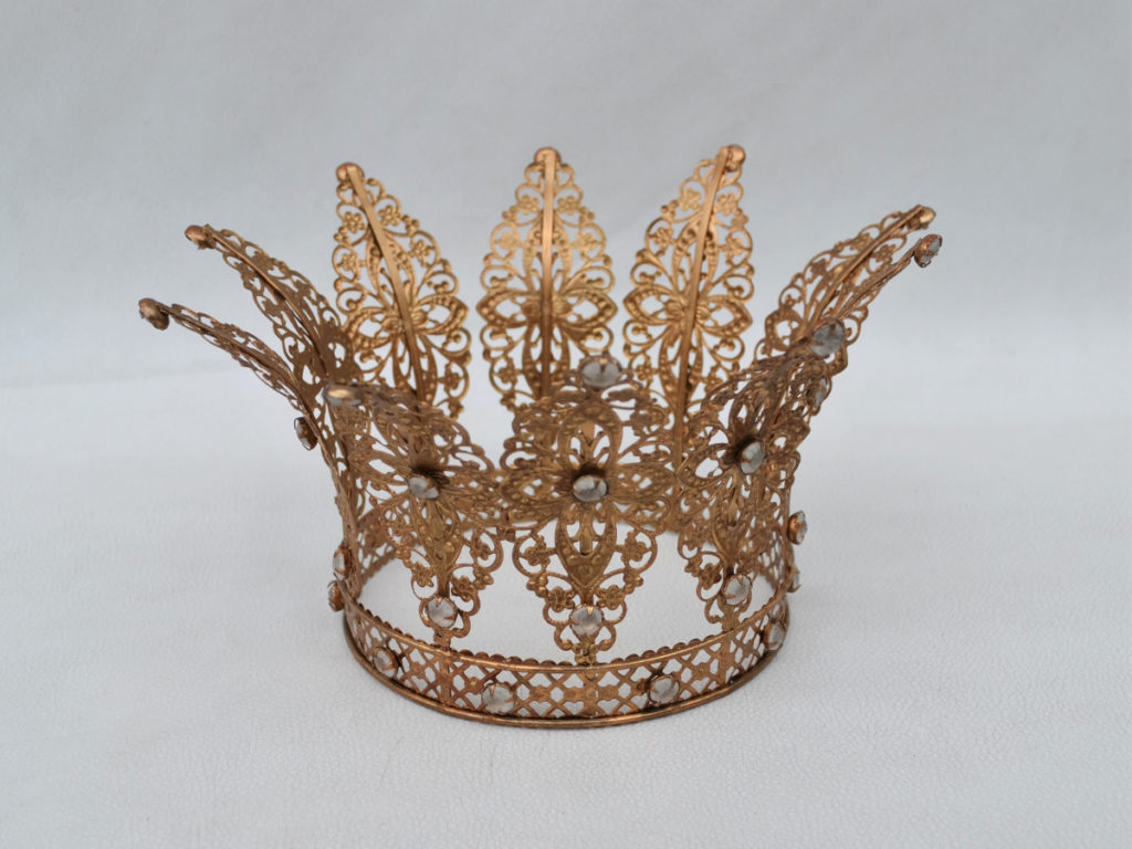 “Lace” metal crown – MERCI LOUIS
